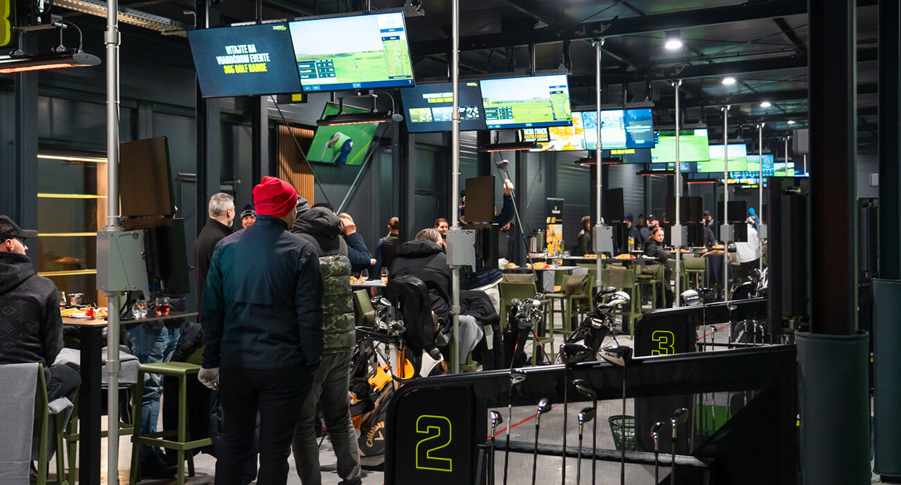 365 Golf Range: A modern golf driving range.