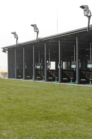 365 Golf Range: A modern golf driving range.